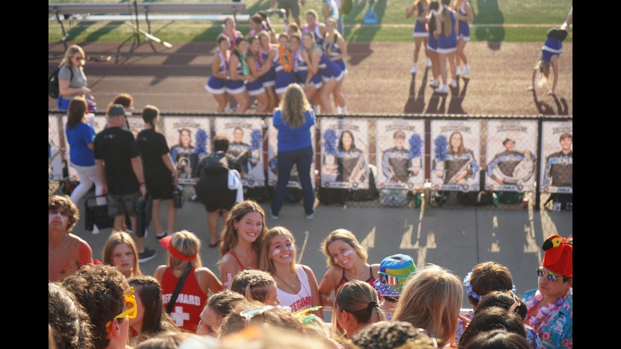 first week of senior year!! + last first game day - YouTube