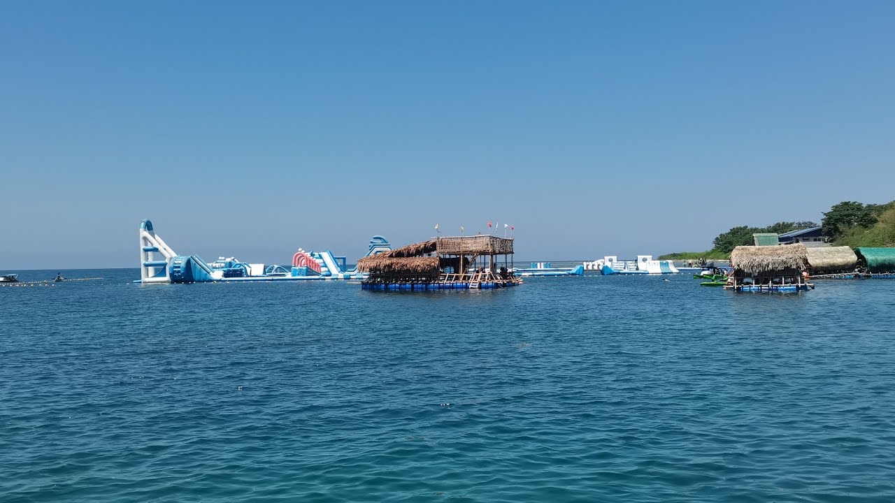 FLOATING COTTAGES LUGO BEACH SINAIT ILOCOS SUR/SUMMER HOLIDAYS - YouTube
