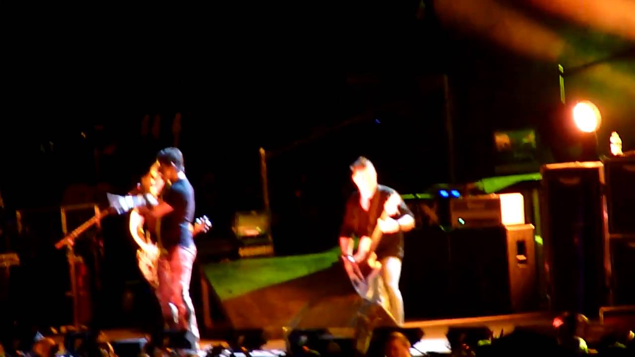 Creed-Overcome-Raleigh, NC-08/27/10 - YouTube