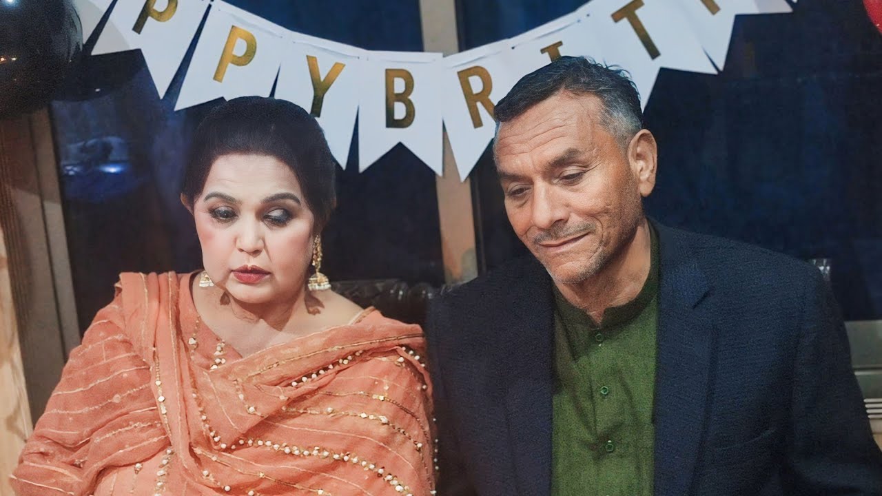 me abu ko surprise diya || shadi sy atty hi abu herann 🙆🥰🥰||behn ...