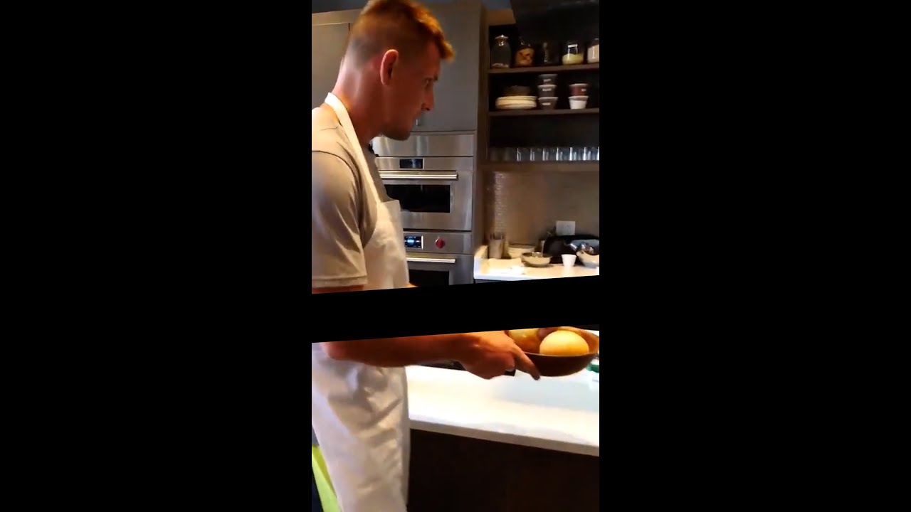 Chef Gronk prepares a culinary masterpiece 👨‍🍳 #Shorts - YouTube