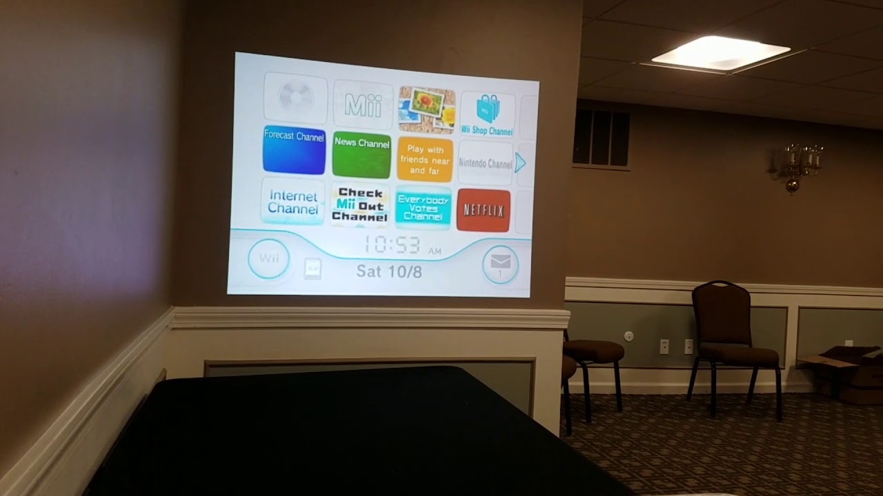 What happens if you put a wii disc upside down in a Wii? - YouTube