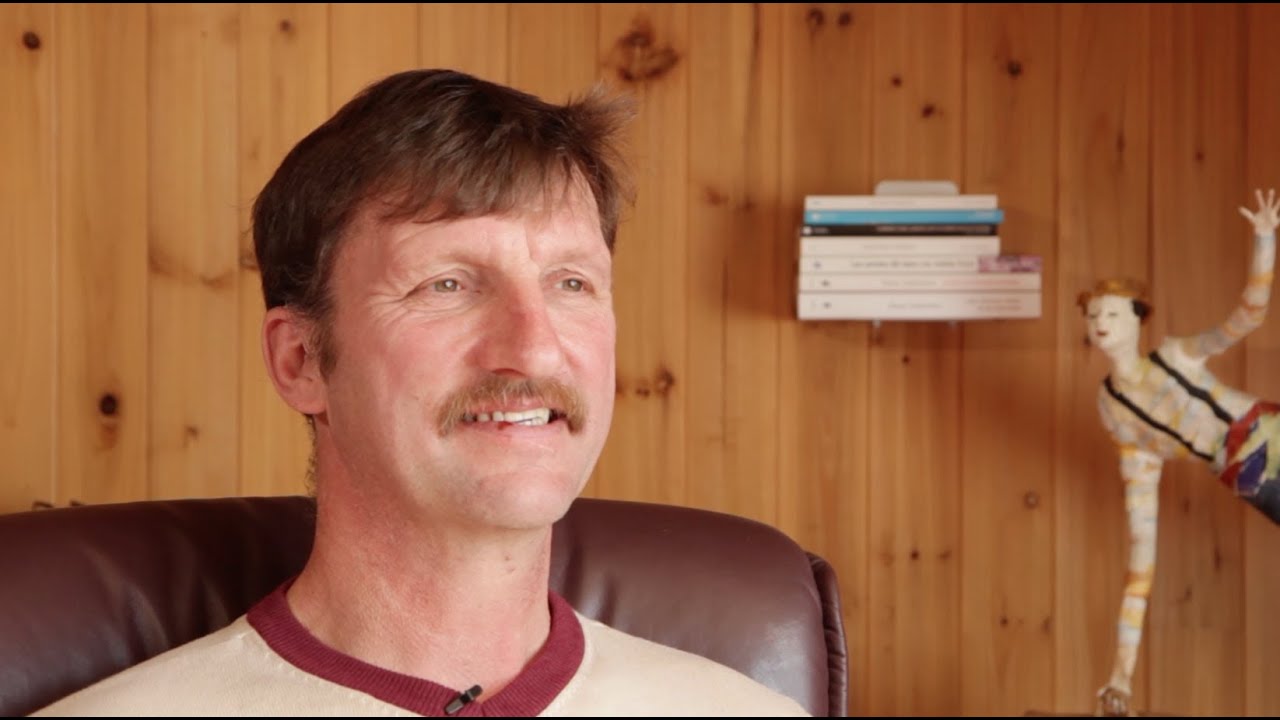 Stephen Chatterton - Espace René-Lévesque - YouTube