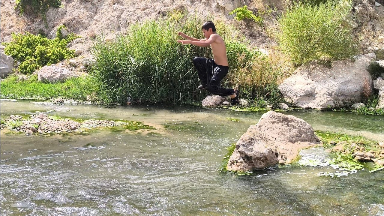Mountain Life: You Have to Fight to Survive - YouTube