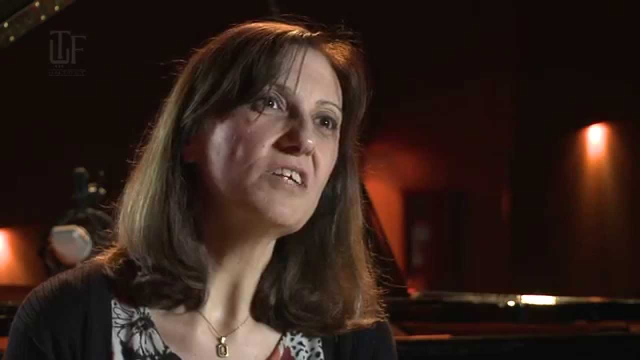 Lilián Saba en el Ciclo de Conciertos para Piano - YouTube