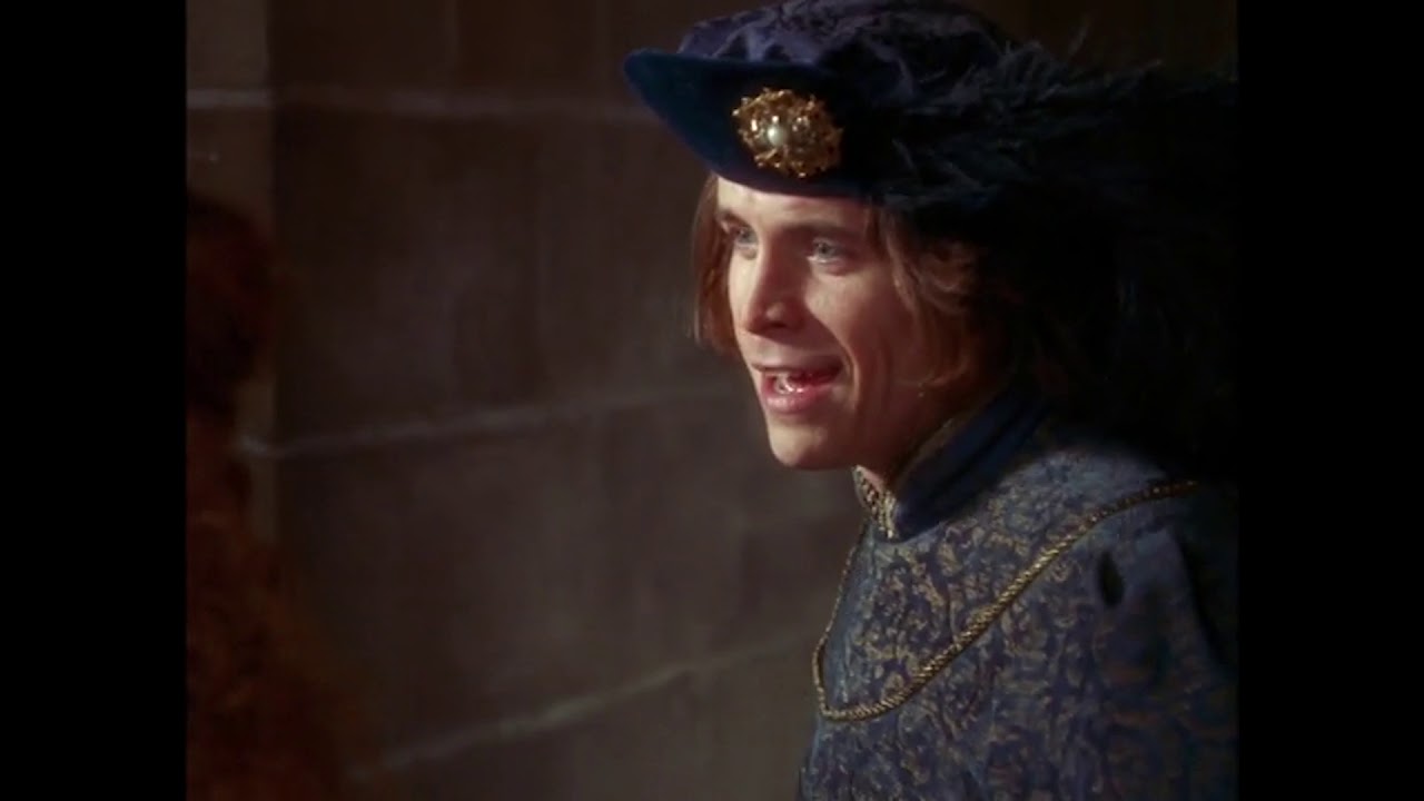 The Prince rescues a peasant woman - Prince Charming (2001) - YouTube