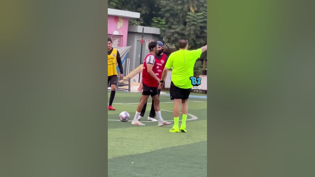 Kartik Aaryan playing football on playground as we snapped him 😎 ️‍🔥 - YouTube