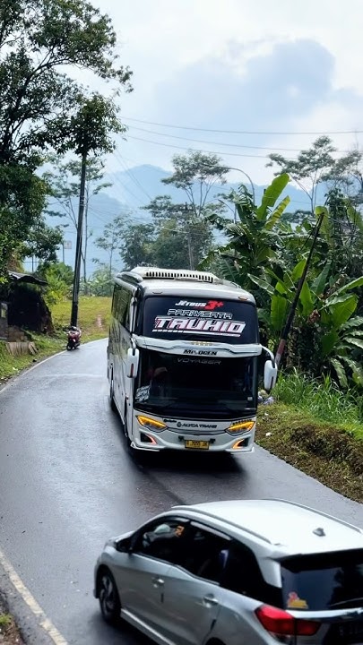 Turun gunung - YouTube