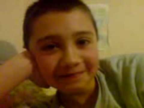 Tom Rudd singing Madness' 'I Like Driving In My Car' - YouTube