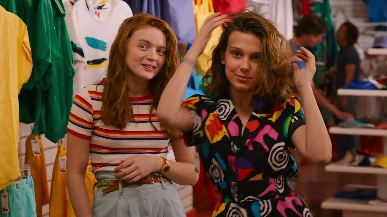 Onze e Max se divertem no shopping | Stranger Things 3ª temporada (2019 ...