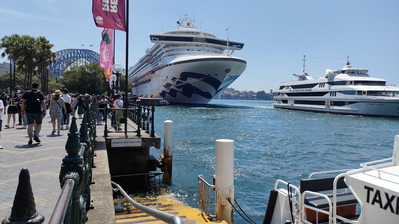 Grand Princess Ship Tour - YouTube