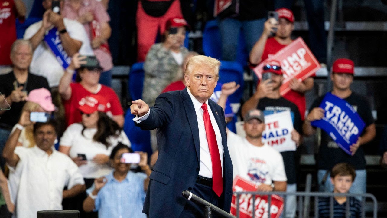 LIVE: Trump Deliver Remarks at a Campaign Rally in Duluth, Georgia ...