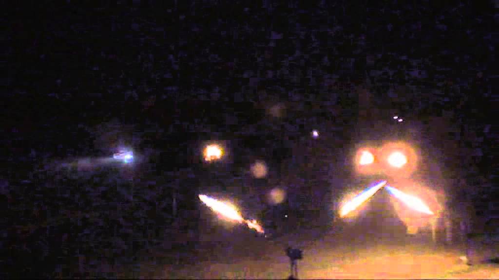Moving Head Flame Projector 2 org. - YouTube