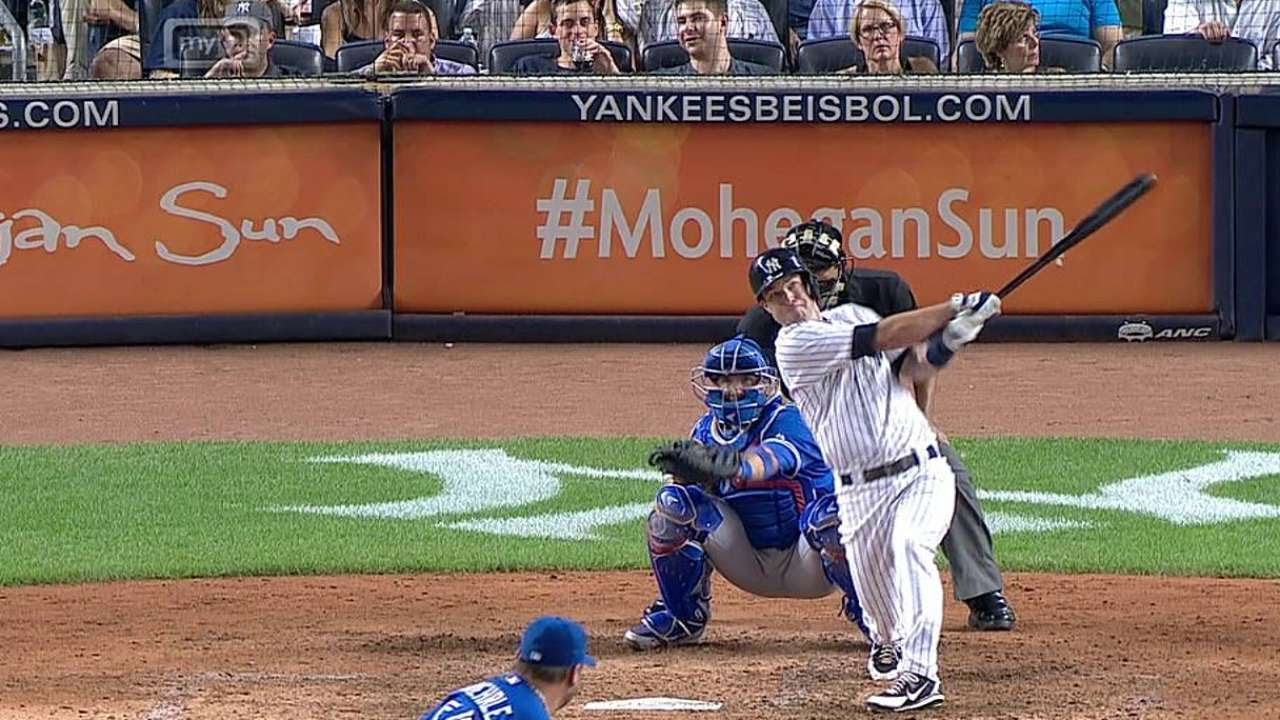 Nix's solo shot deadlocks the score late - YouTube