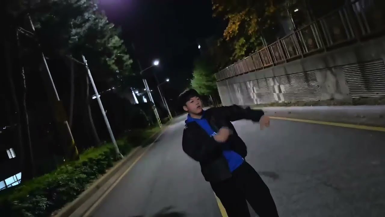 BLAY 블레이 - LIMITED [Official Music Video] - YouTube