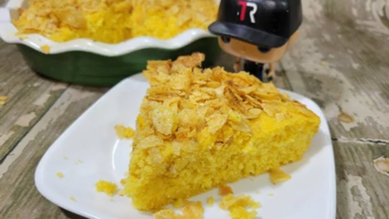 Simple Kettle Chip Cornbread - YouTube