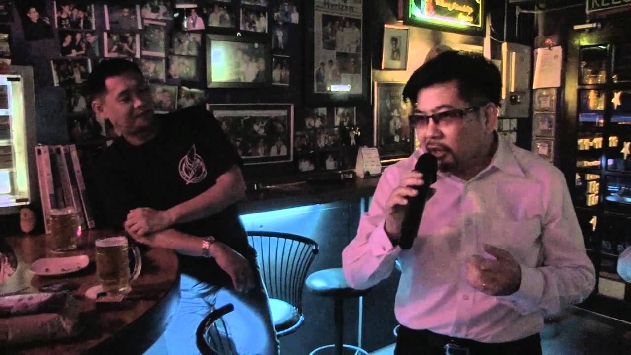 Karaoke in Asia, travel video guide - YouTube