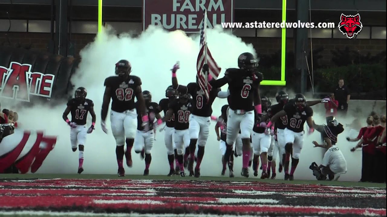 Red Wolves Football Running Onto the Field - YouTube