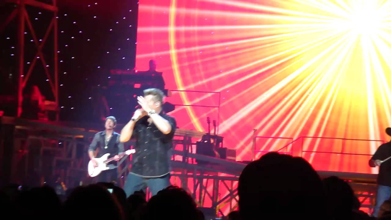 Rascal Flatts - Prayin for Daylight/Everyday Love - YouTube