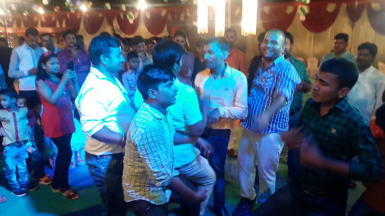 Indian village dance rishu rai - YouTube