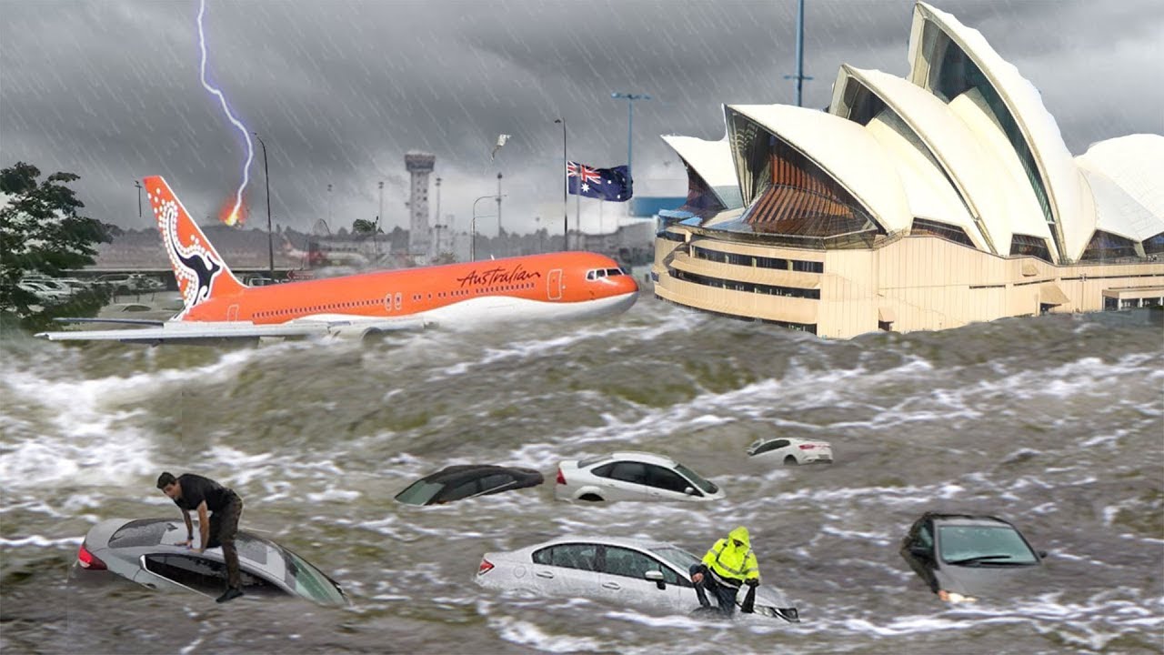 Sydney Australia totally destroyed! Everyone shocked, Storm and flood ...