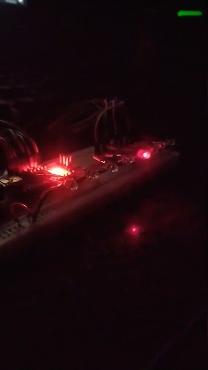 #arduino програмування #synthwave #flashlight - YouTube