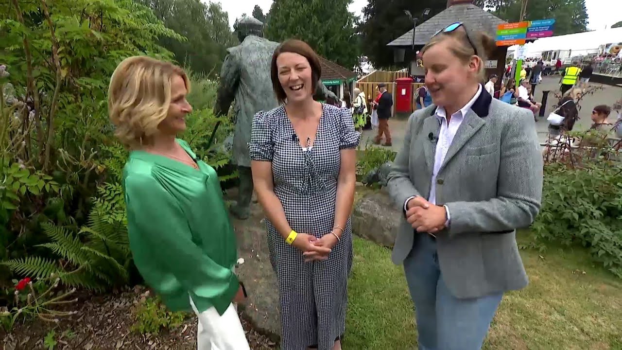 Sgwrs Rhaglen Arweinyddiaeth Wledig CAFC/ Eleri James & Caryl Hughes ...