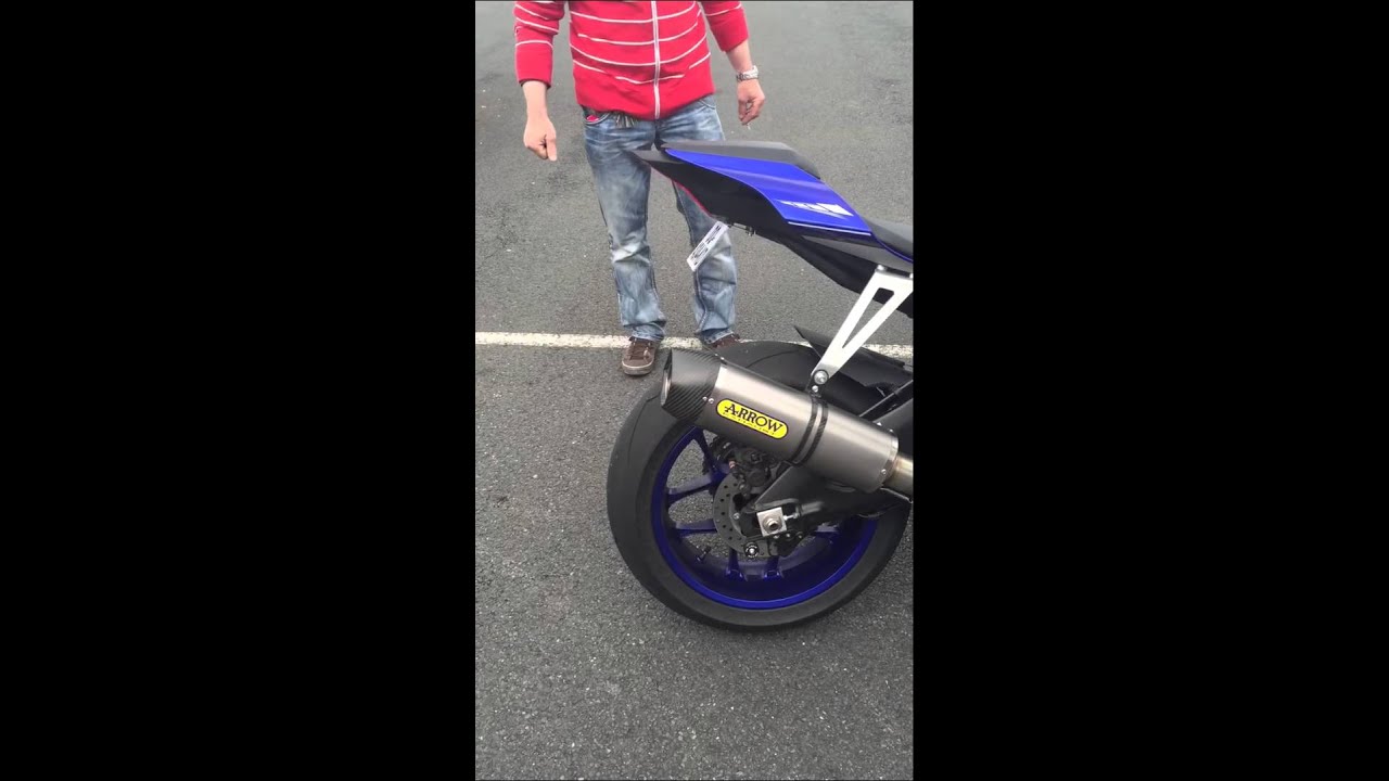 Yamaha R1 2015 Arrow flames - YouTube