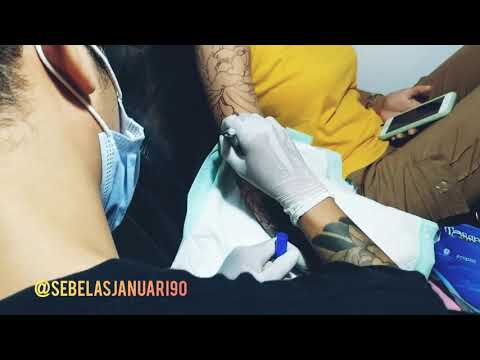 Tukang Tato Gabut nato Istrinya Sendiri biar kayak Gangster Yakuza || @sebelasjanuari90
