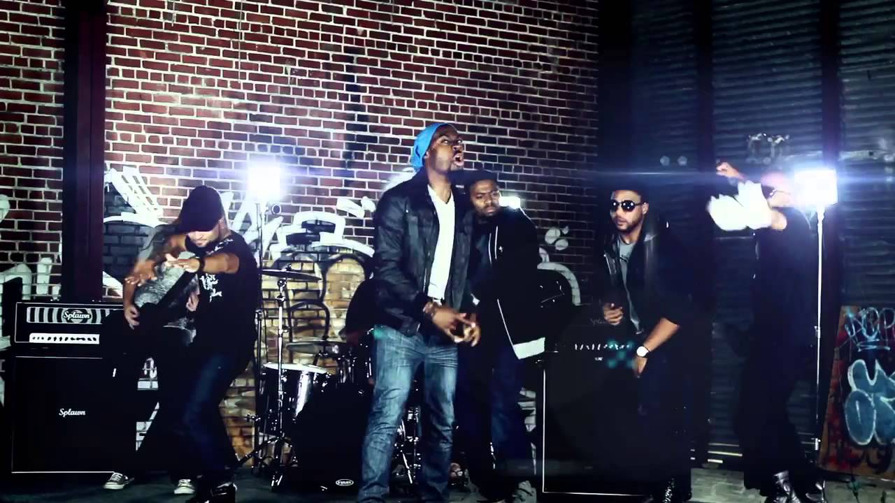 Misfits (Official Music Video) - YouTube