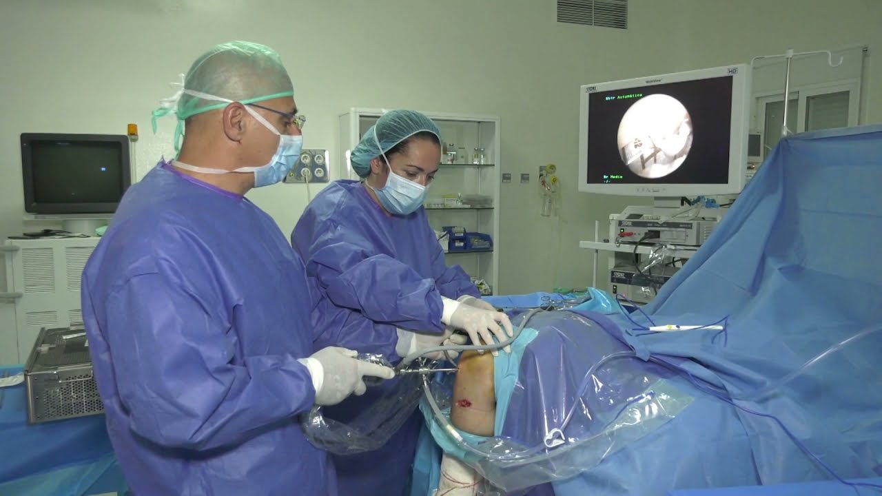 Cirugía ligamentoplastia de ligamento cruzado anterior con técnica All ...