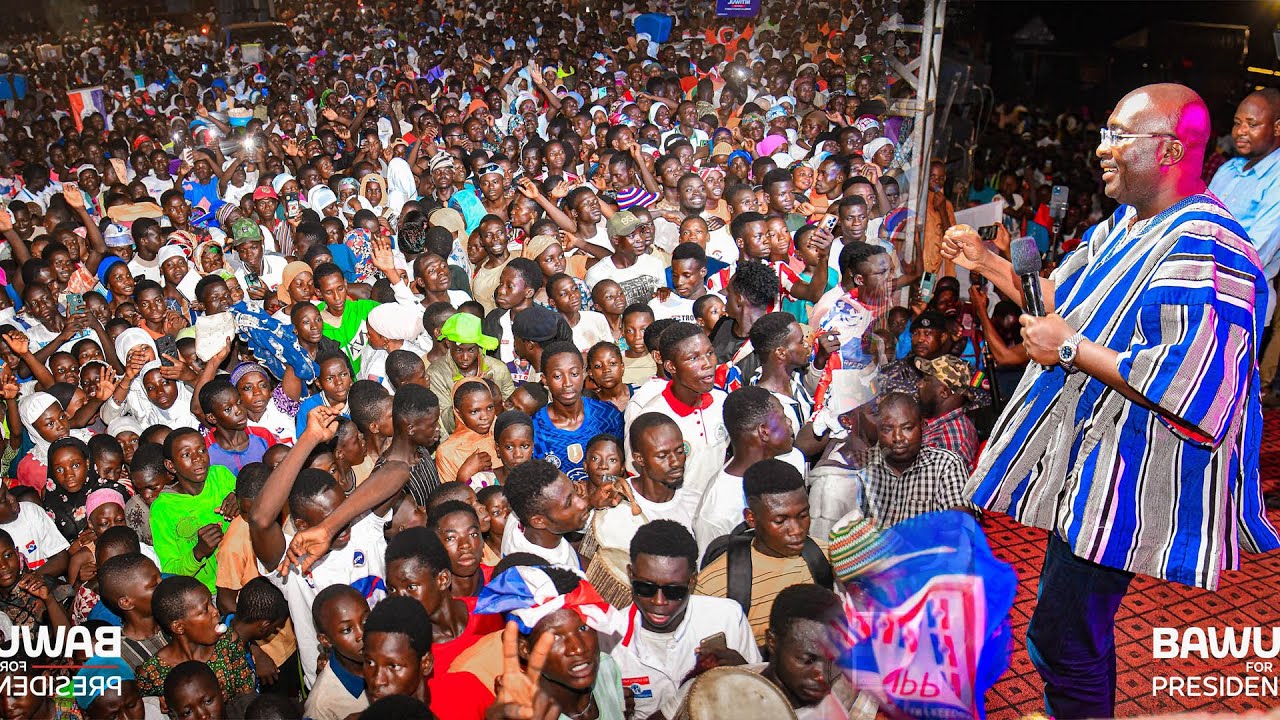 Wonderful,, Dr Bawumia Turning Bimbila With heavy crowd - YouTube