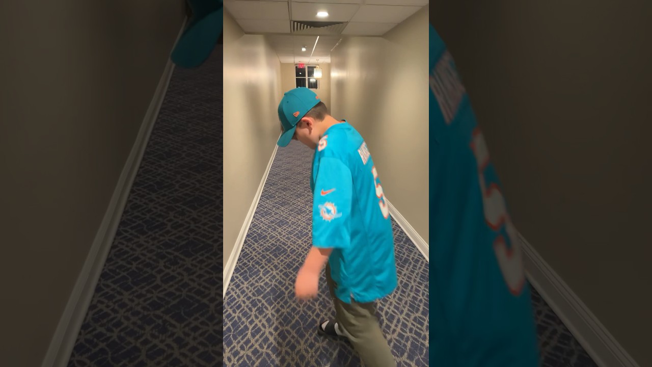 I practiced my griddy and it’s better - YouTube