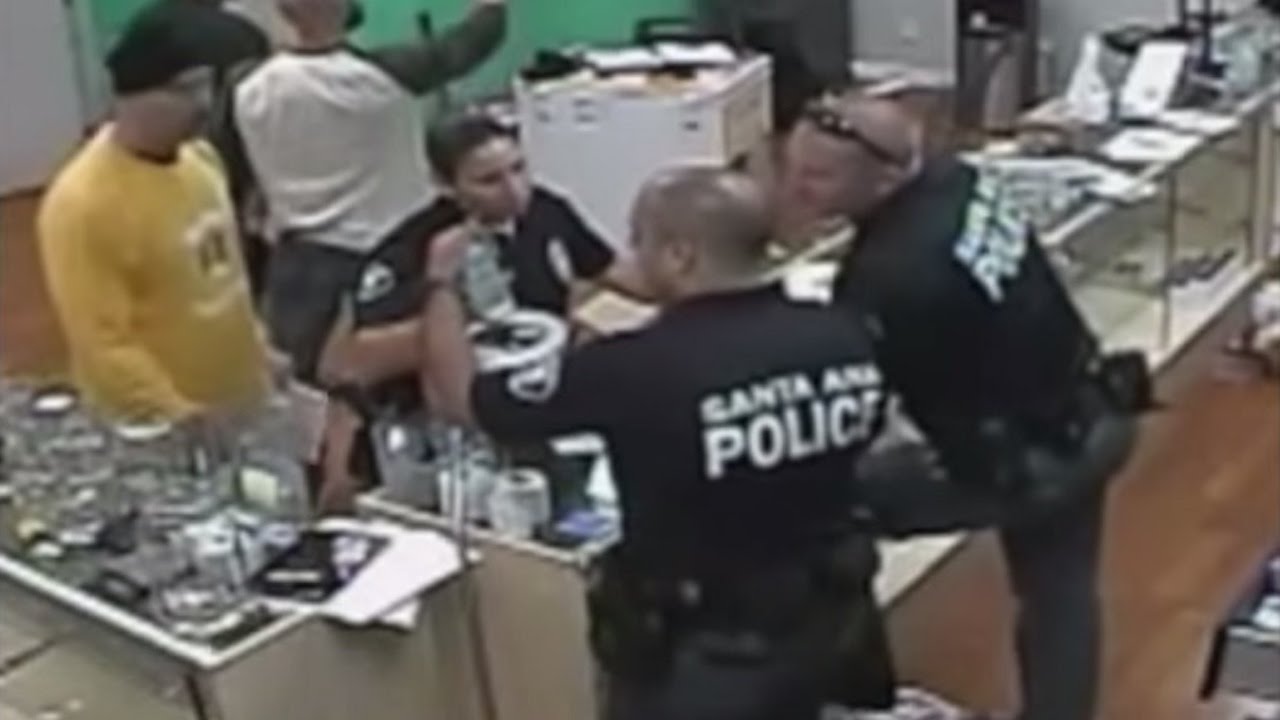 Police Raid Marijuana Shop, Then Eat Merchandise [VIDEO] - YouTube