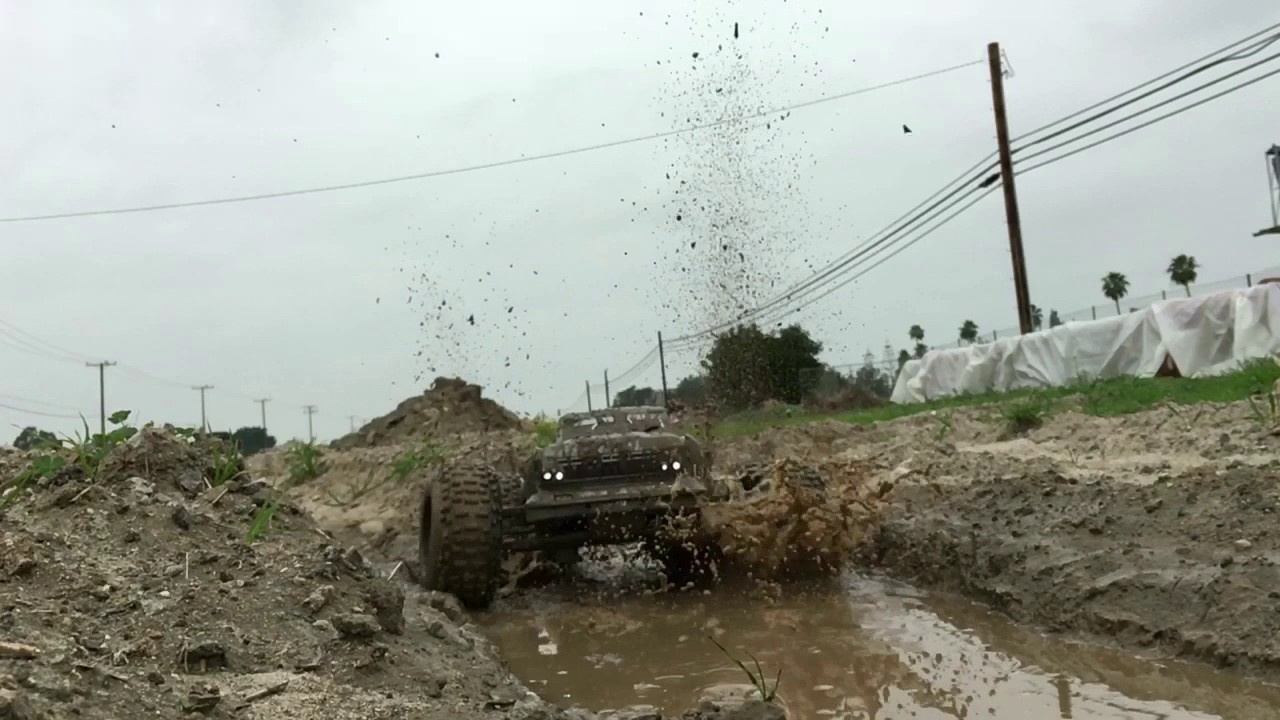 Arma Outcast and Axial yeti Time - YouTube