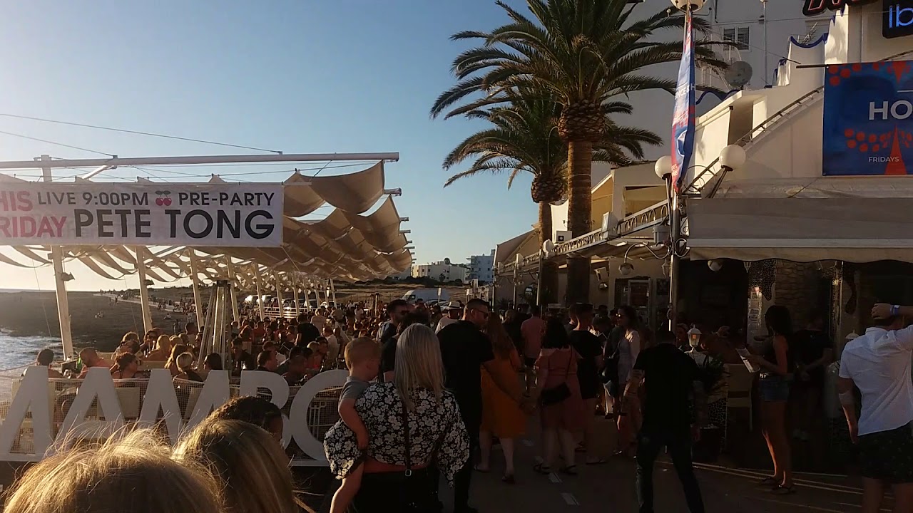 Mambo and cafe del mar 360 - YouTube