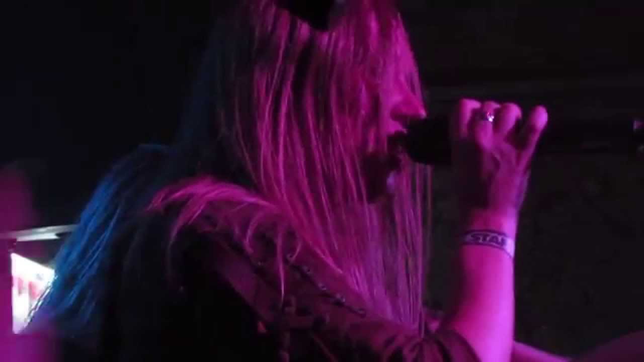 Arkona - Slavsia Rus - Live Rio de Janeiro 2015 - YouTube