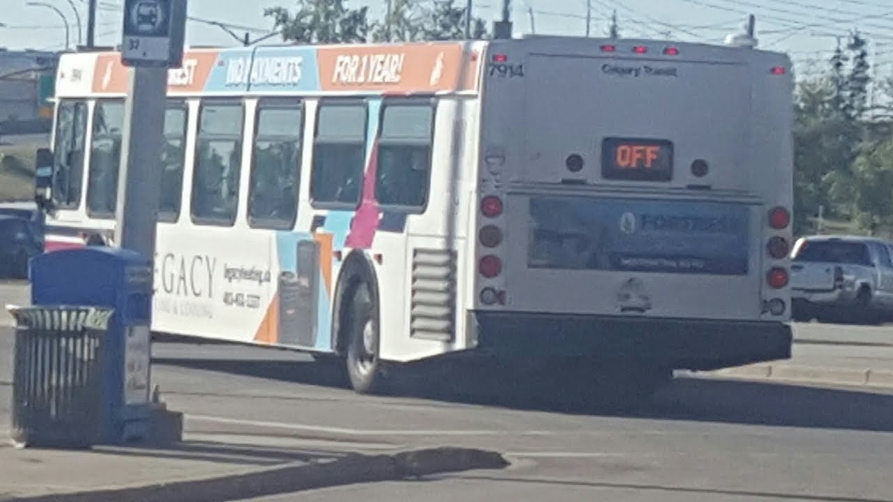 Calgary Transit 2005 New Flyer D40LF #7914 on Route 150 Anderson ...