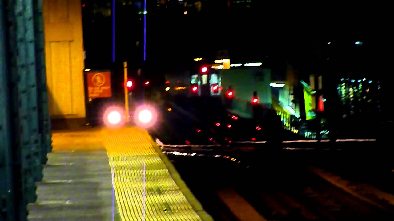 R142 4 trains at Kingsbridge Road at night - YouTube