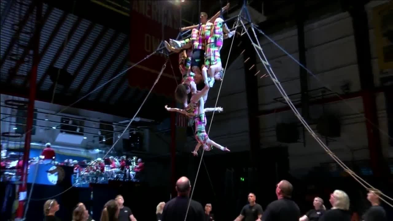 Linda Peru Circus 2019 - YouTube
