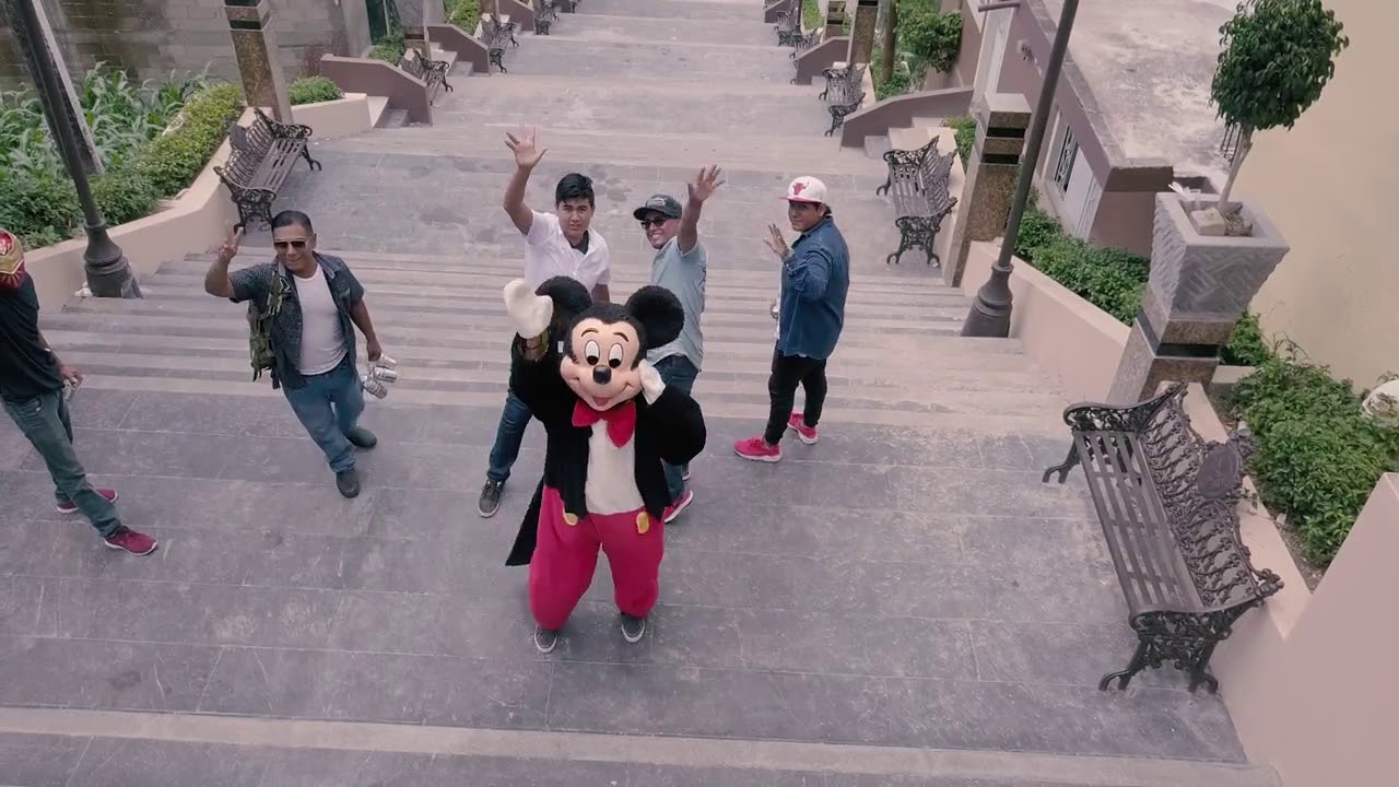 CUMBIA MICKEY MOUSE // IVAN CANTOR FT SONIDO MANHATTAN ((VIDEO OFICIAL ...