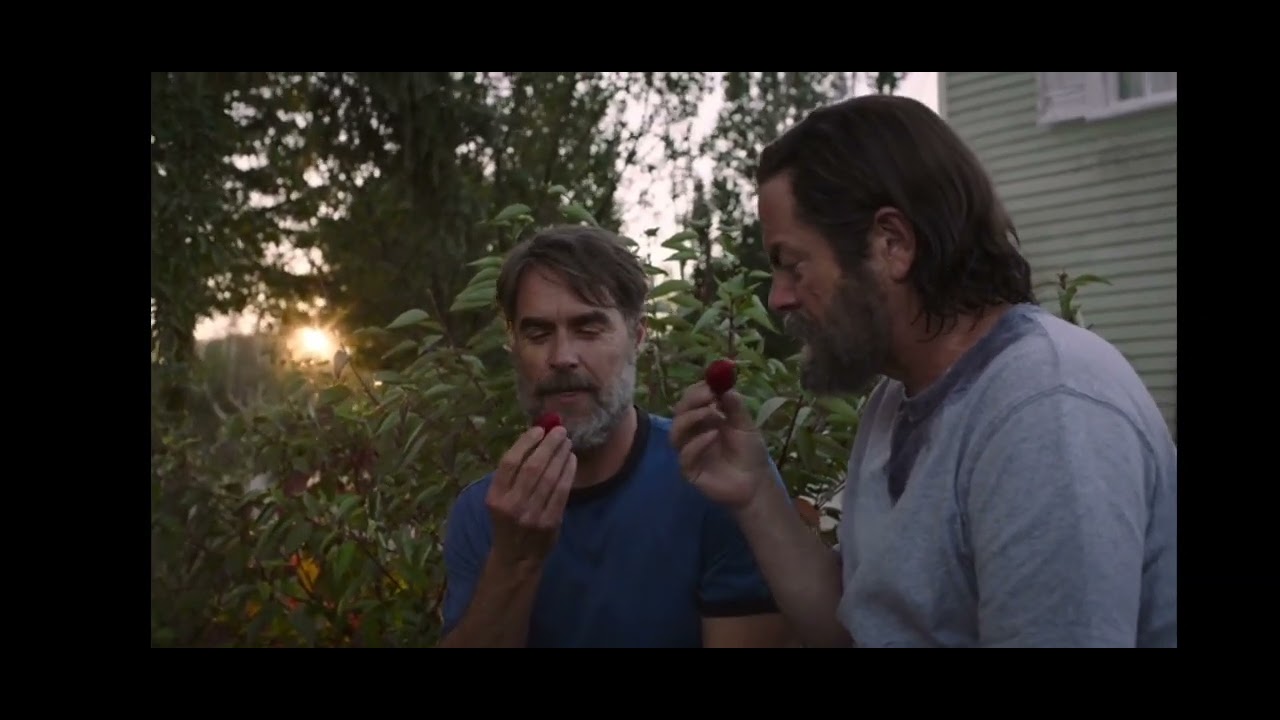 The Last Of Us HBO Strawberry Scene - YouTube