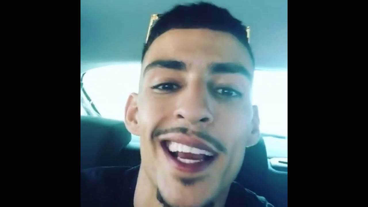 RAPPER 'GEWOON BOEF' HEEFT WAJONG UITKERING??? - YouTube