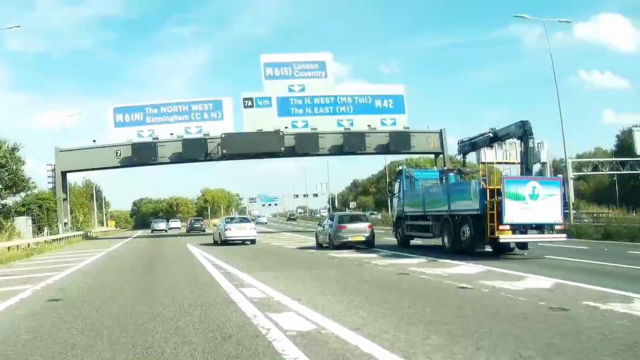 M42 M6 Junction Crazy Driver Nearly Causes an accident - YouTube