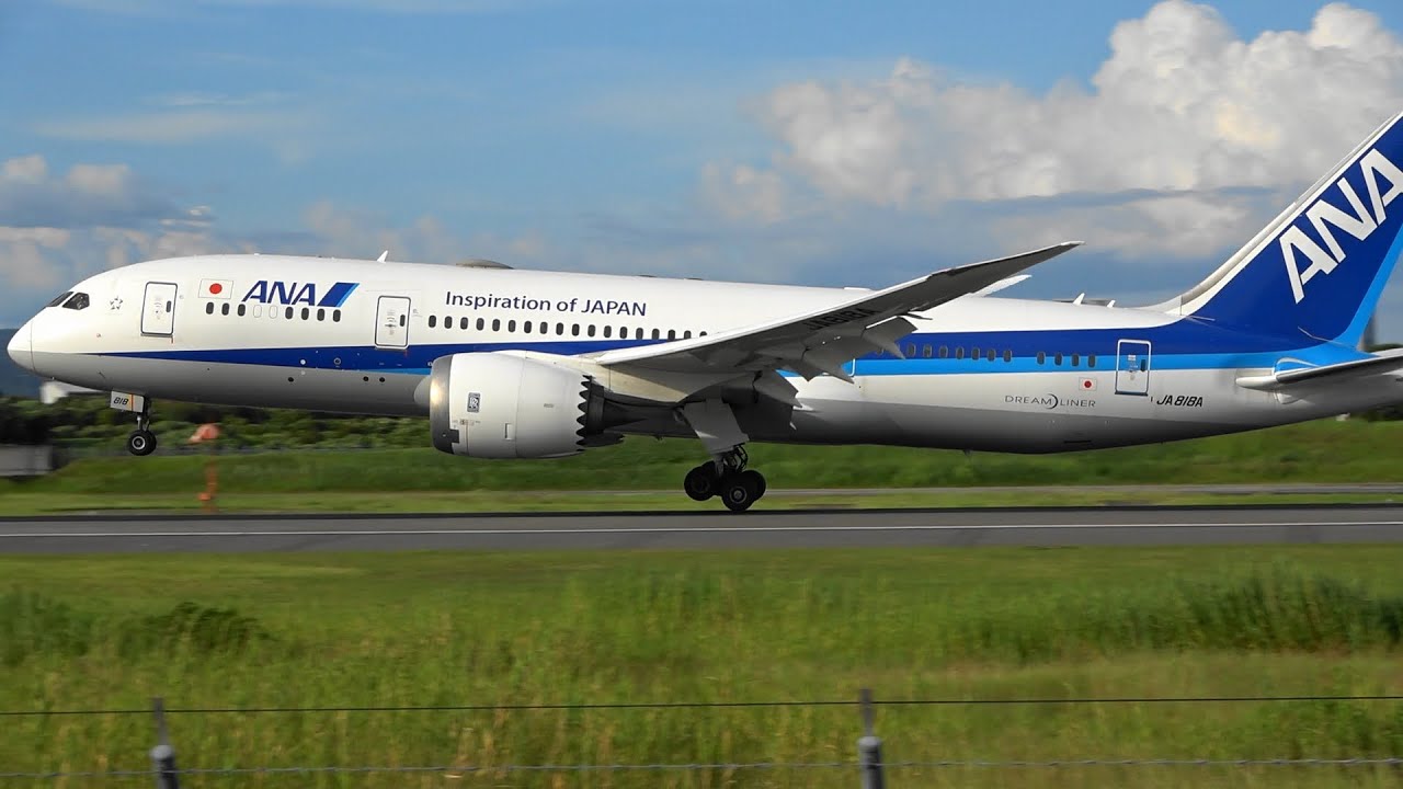 ANA B737 B787 B777 Airbus A321 伊丹空港の様子です。ANAウイングス DHC8-Q400 - YouTube