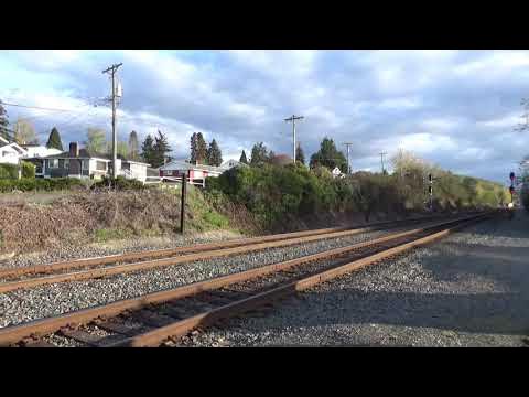 (Northbound) Union Pacific Z-Intermodal Train passes through the Titlow Beach Railroad Crossing ...