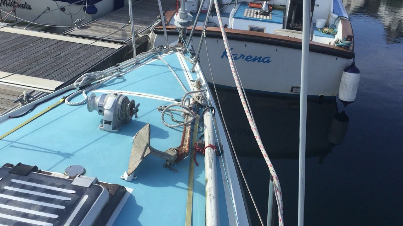 Elizabethan 31 - Boatshed - Boat Ref#240374 - YouTube