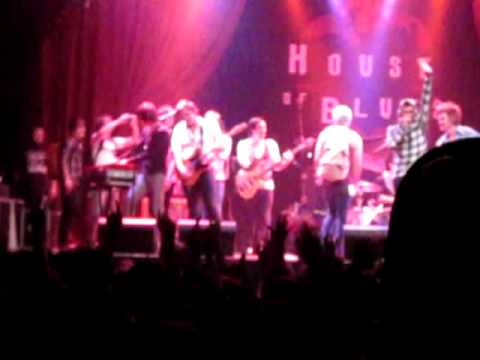 Eye Alaska - Walk Like A Gentlemen - YouTube