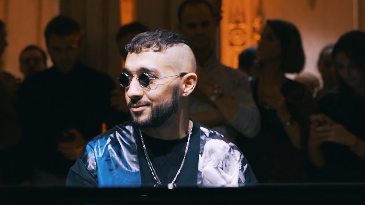 Sofiane Pamart - Secret Show x Chivas @Elephant Paname - YouTube Music