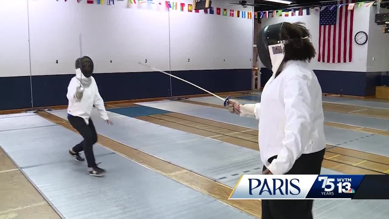 WVTM 13's Carla Wade, Stephanie Walker try out Olympic fencing - YouTube